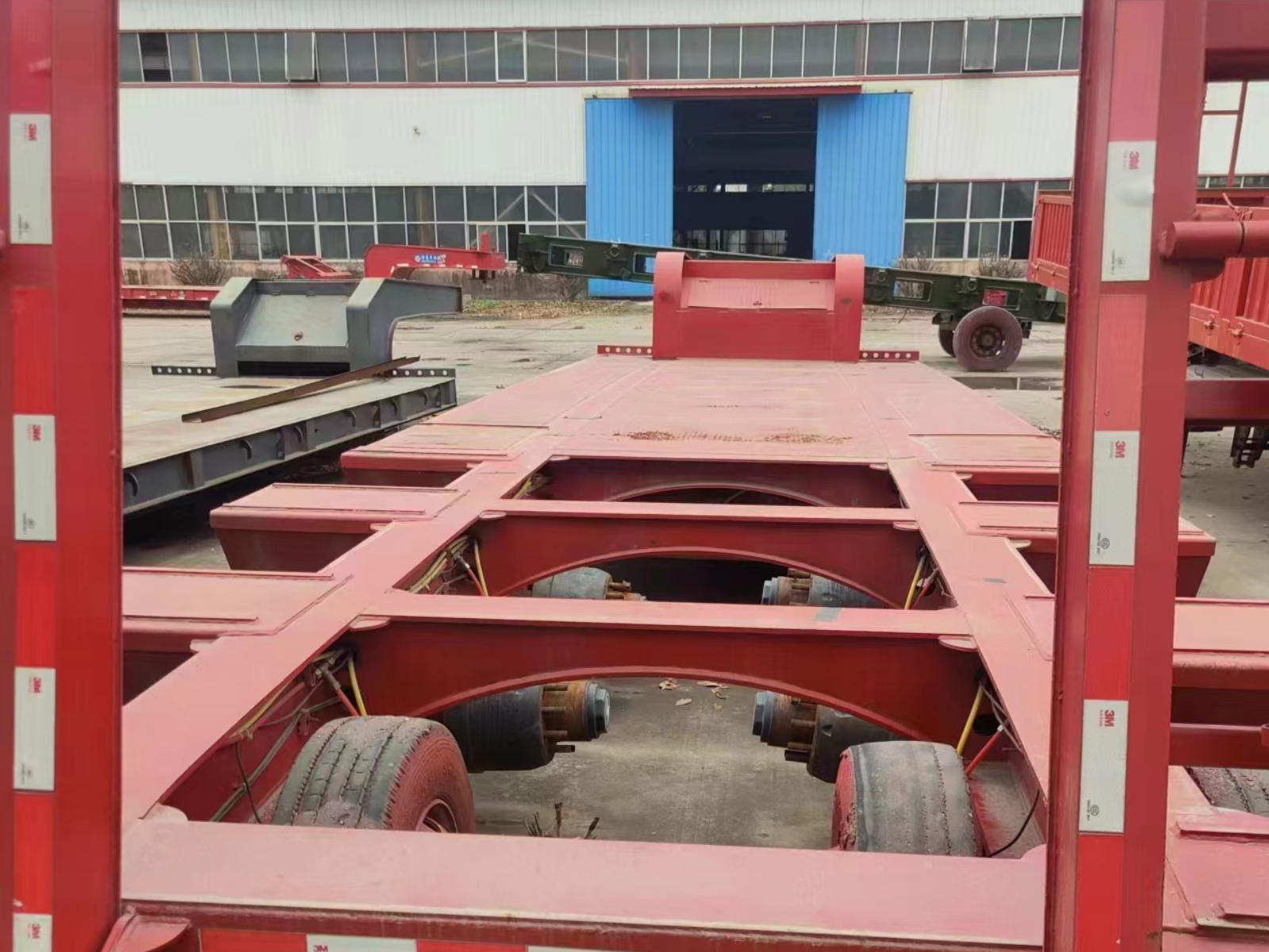Low Bed Semi Trailer - Amigo