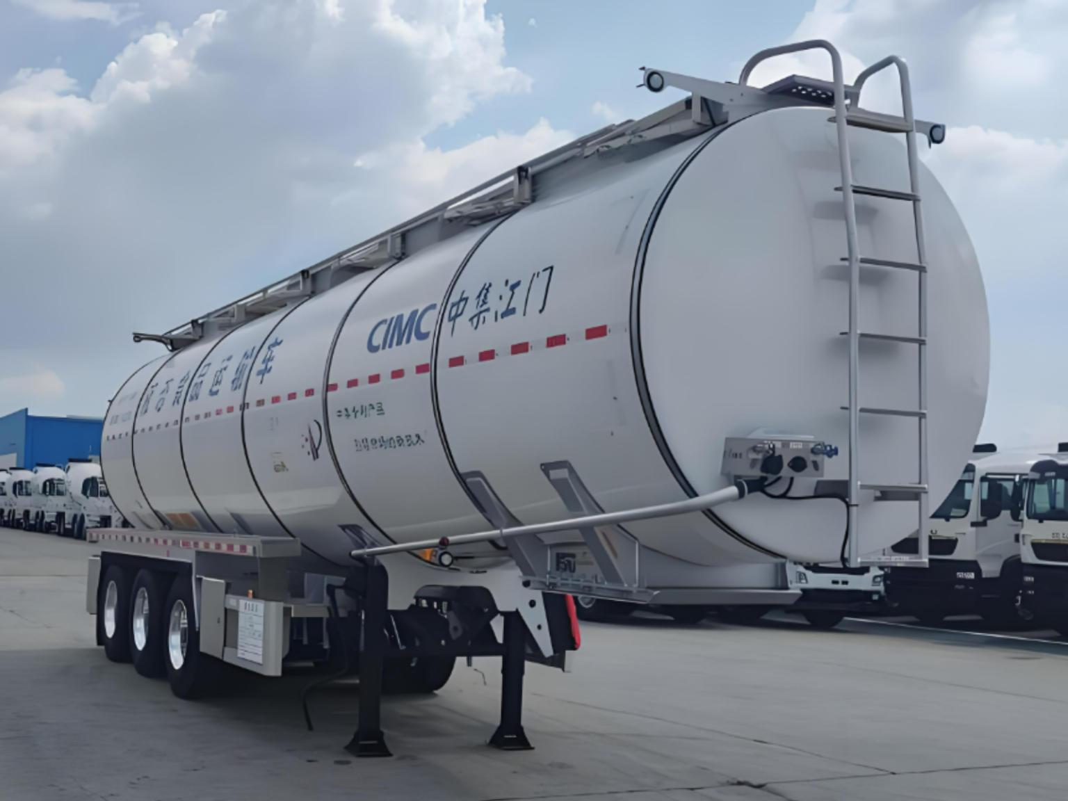 Tanker Semi Truck - Amigo